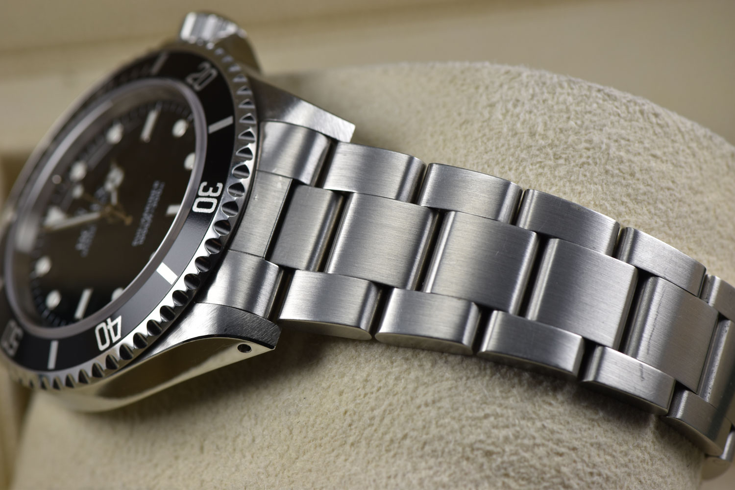 2000 Unpolished Rolex No Date Submariner 14060M Stainless Steel 40MM ...